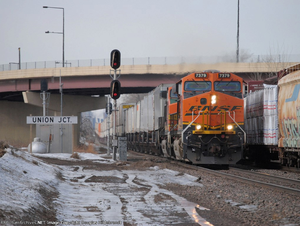 Roaring past Union Jct